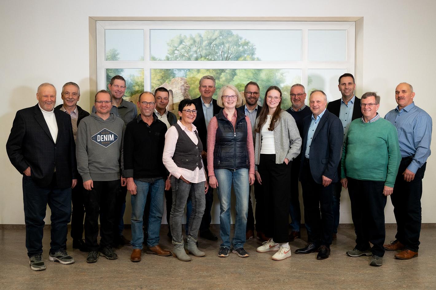 CDU Diemelstadt stellt Kandidaten für die Kommunalwahl auf / Post ...